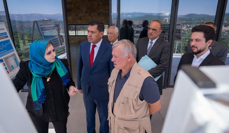 King Abdullah visits Ajloun cable car project - The Royal News Organisation